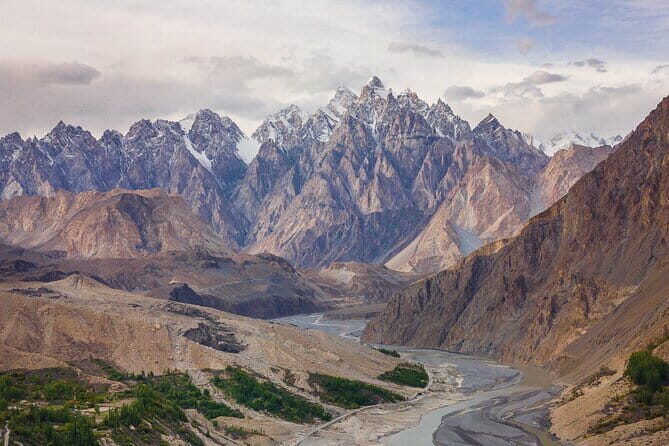Private Tours for Families, Friends, Corporate, Schools or Colleges. - Day 6 to 8: The Hunza Valley and Beyond