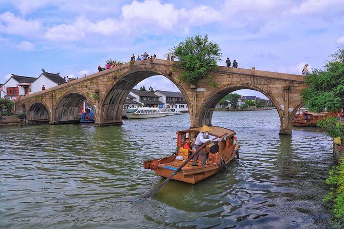 Private tour:Shanghai city highlights & Zhujiajiao water town - Exploring Shanghai’s Historic and Cultural Gems
