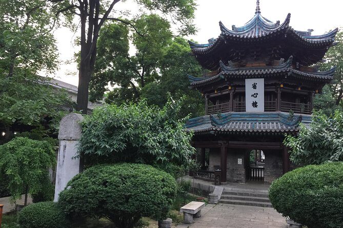 Private Tour:Terracotta Warriors,City Wall and Foodie Tour - Introduction to the Tour Experience