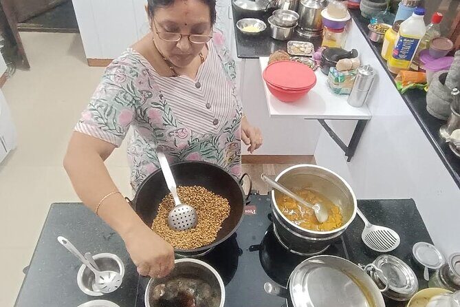 Private Traditional Home Cooking Class in Kochi with Archana - Introduction