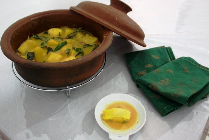 Private Traditional Sri Lankan Cooking Class in Kandy with Hotel Transfers - The Authentic Flavors and Cultural Insights