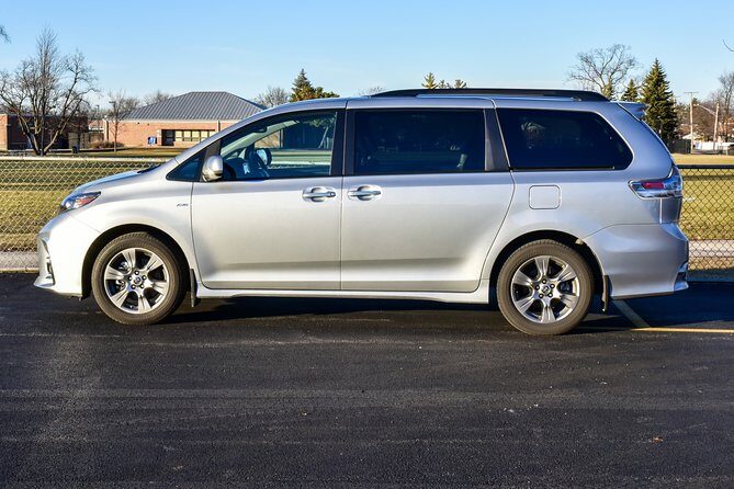 Private Transfer between Boston Logan Airport and Boston City - What to Expect from Your Boston Logan Airport to Downtown Transfer