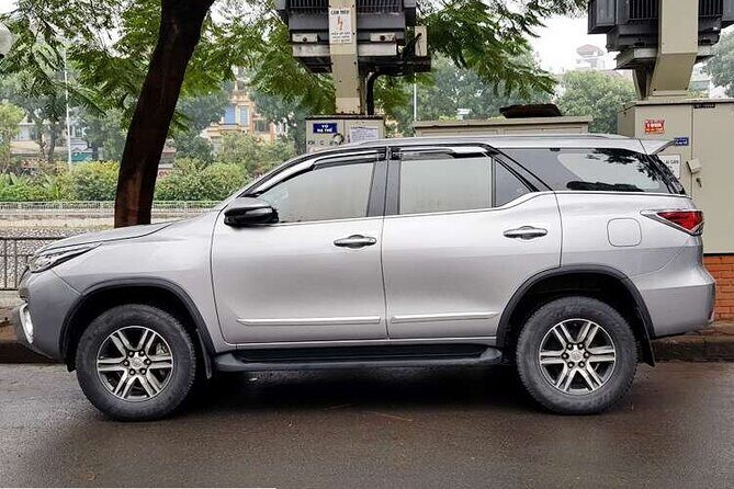 Private Transfer between Hanoi Airport and Hanoi Old Quarter - Who Should Consider This Service?