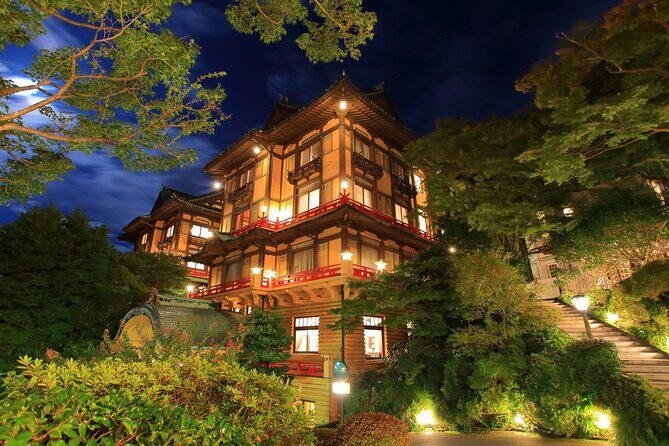 Private Transfer between Tokyo and Lake Kawaguchi/Mt. Fuji/Hakone - Who Will Benefit Most?