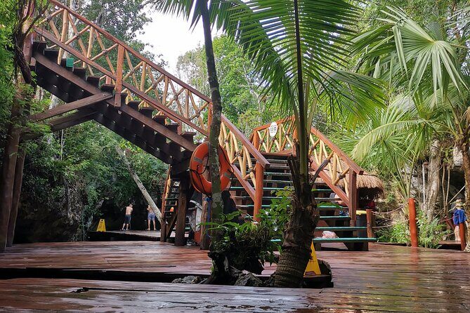 Private Transfer-Cancun Airport to Tulum Downtown - One Way - The Ride and Its Cultural Snippets