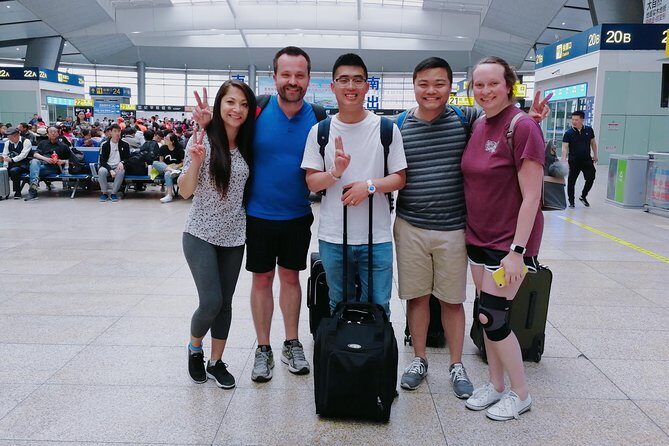 Private Transfer: Chongqing Chaotianmen Cruise Pier to Airport (CKG) - An Honest Look at the Private Transfer from Chongqing Chaotianmen Cruise Pier to Airport