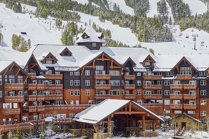 Private Transfer Denver Airport DEN to Hot Ski Resorts - The Experience in Action