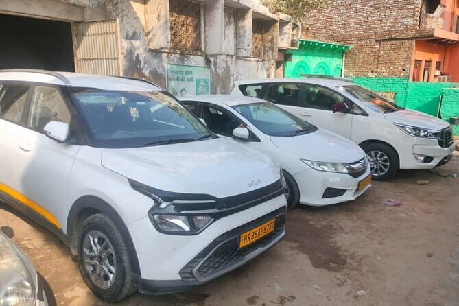 Private Transfer From Agra To Jaipur - FAQ