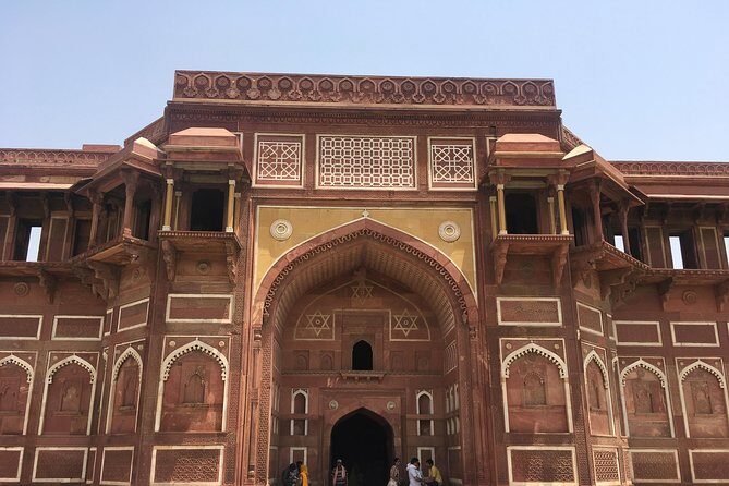 Private Transfer From Agra to New Delhi - The Route and En-Route Highlights