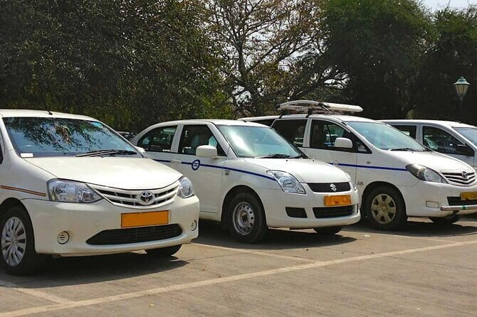 Private Transfer From Agra To Udaipur - FAQ
