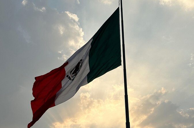 Private transfer from AICM Airport in CDMX to CDMX Hotels - Practical Tips for Travelers