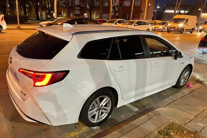 Private Transfer from Airport Barcelona to Sitges - Who Is This Service Best For?