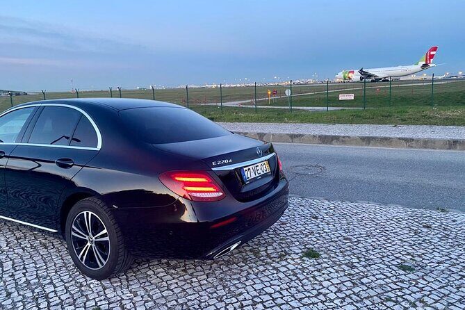Private Transfer from Airport to Lisbon (Unlimited Waiting Time) - Who Should Consider This Transfer?