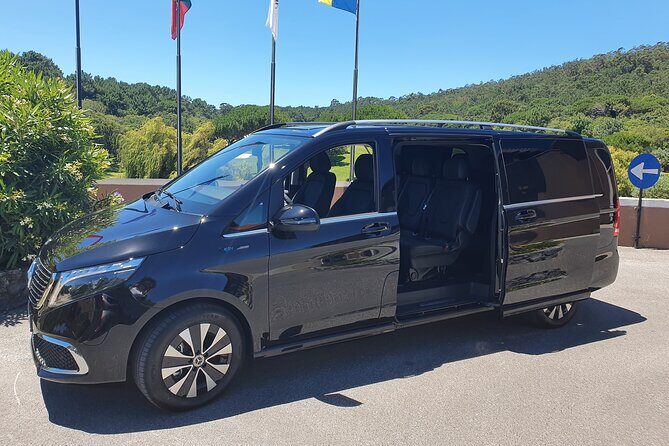 Private Transfer from Airport to Lisbon (Unlimited Waiting Time) - The Sum Up