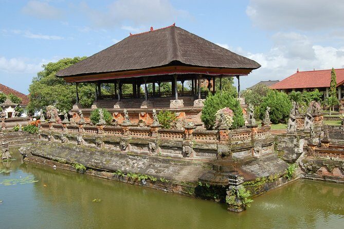 Private Transfer from Bandung Airport (BDO) to Purwakarta - The Experience in Depth
