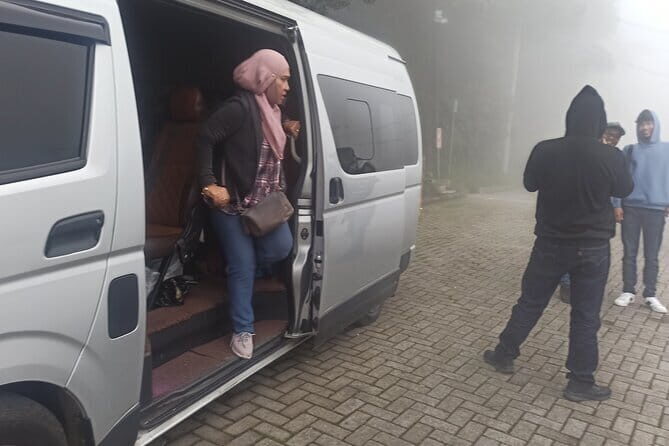 Private Transfer from Bandung City to Jakarta Airport (CGK) - What You Should Know Before Booking