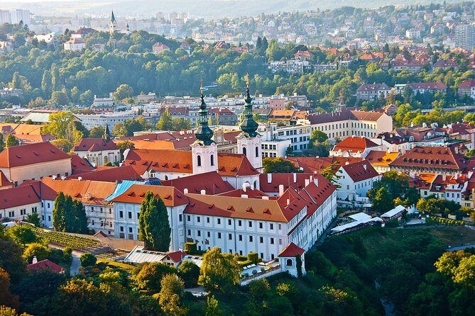 Private Transfer from Budapest to Prague with 2 hours for sightseeing - Final Thoughts: Who Should Consider This?
