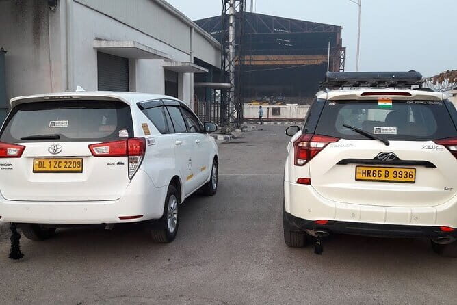 Private Transfer From Delhi To Agra - FAQ