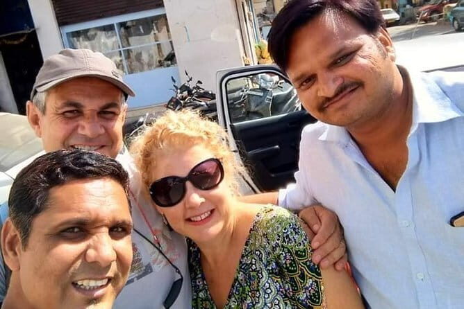 Private Transfer From Delhi to Alsisar - Who Should Book This Transfer?