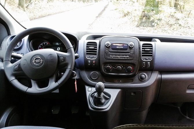 Private Transfer from Giurgiu Port to Bucharest - The Vehicle & Comfort