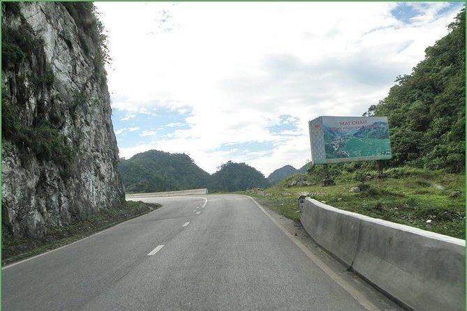 Private Transfer from Hanoi to Mai Chau or from Mai Chau to Hanoi - A detailed breakdown of the journey