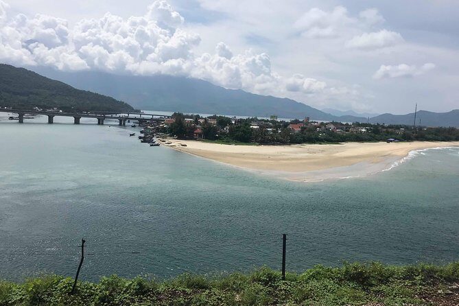 PRIVATE TRANSFER From InterContinental Hotel To Hue City with Sightseeing - Who This Tour Is Best For