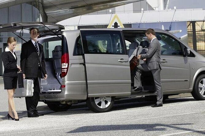 Private Transfer from Istanbul Hotels to Istanbul Airport (IST) - Transportation and Vehicle Quality