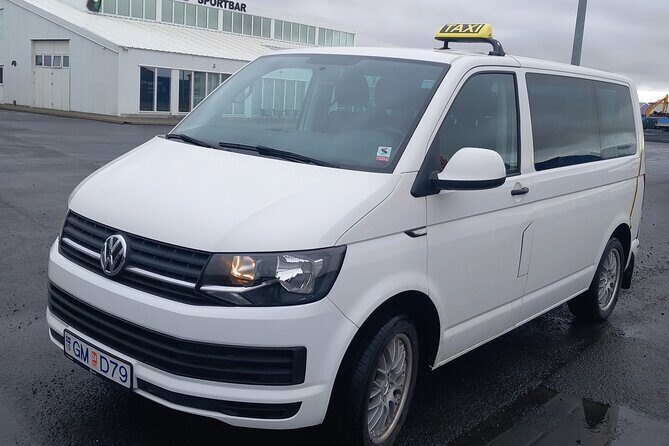 Private Transfer from Keflavik Airport to Reykjavik/surrounding - How the Experience Feels