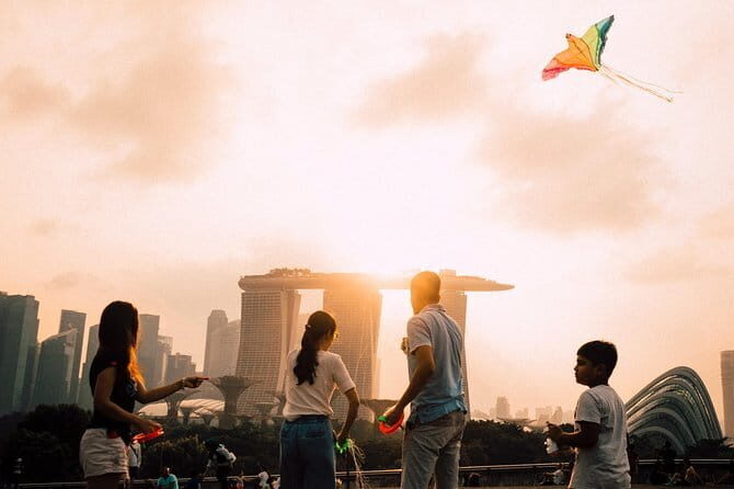 Private Transfer from Kuala Lumpur to Singapore with 2h of Sightseeing - Key Points