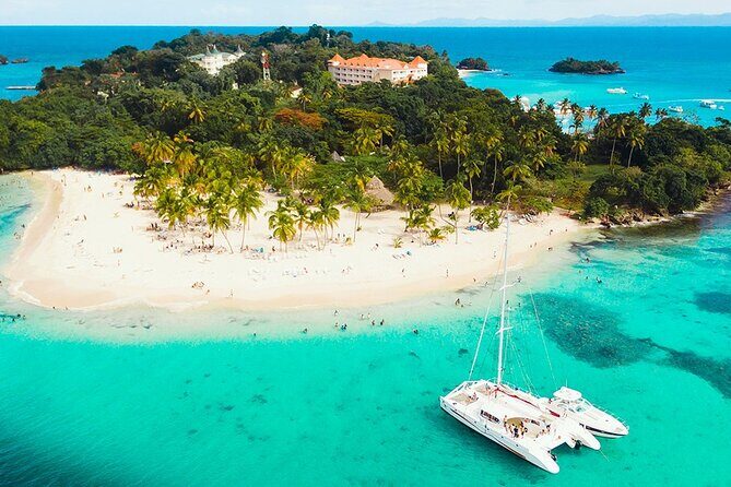 Private transfer From Las Americas Airport (SDQ) To Samana - The Practical Side: Transportation, Timing, and Group Size