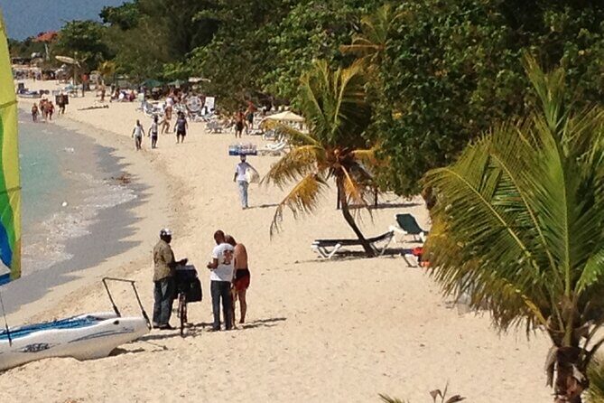 Private Transfer from Montego Bay Airport to Negril (Round Trip) - What Travelers Can Expect During the Journey