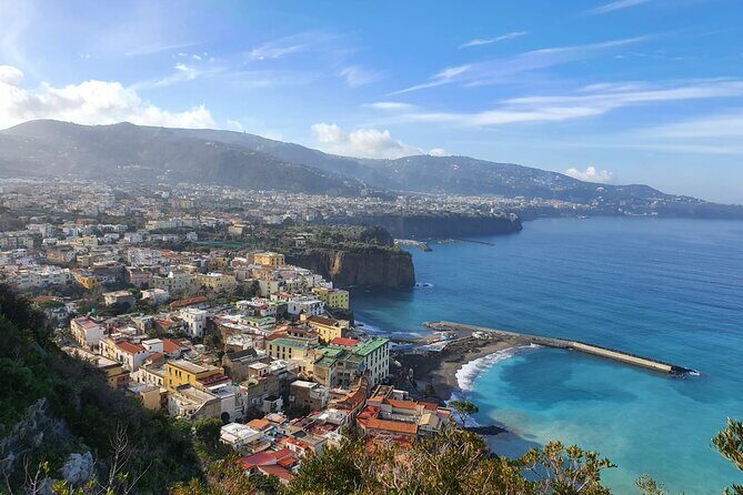 Private transfer from Naples to Sorrento - What You Can Expect from This Transfer Service