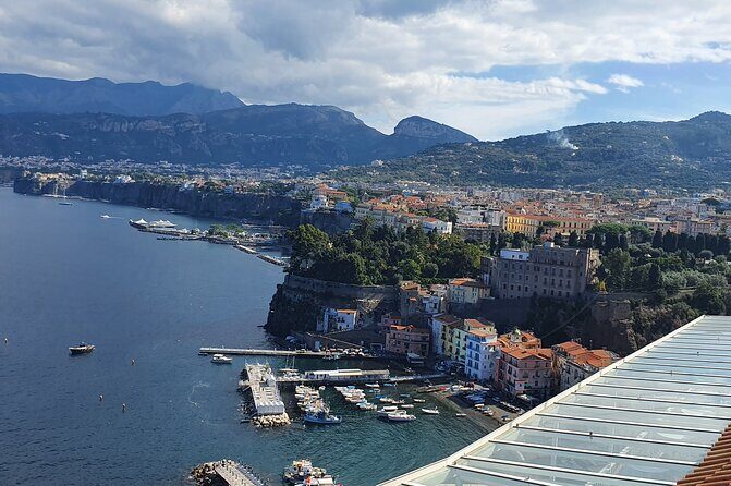 Private transfer from Naples to Sorrento - Who Is This Service Best For?