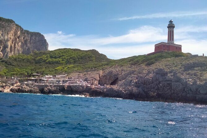 Private transfer from Napoli to Sorrento with stopover in Pompeii ruins - The Sum Up