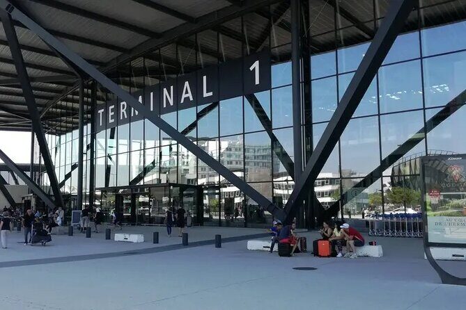 Private Transfer from Nice Airport to Nice hotels - How the Service Works