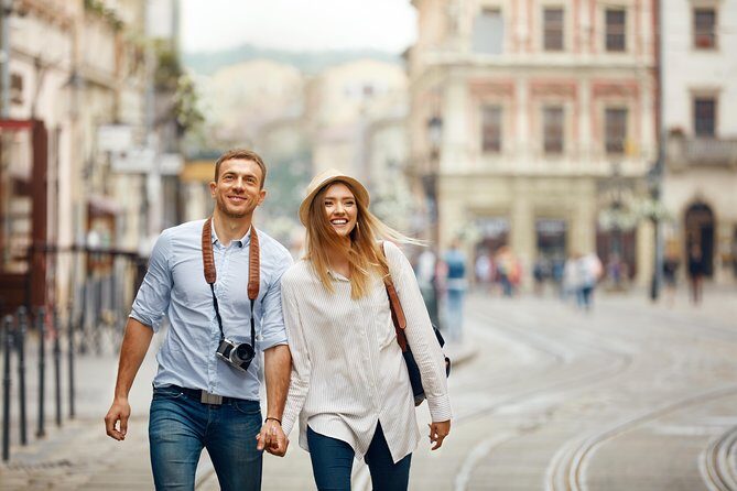 Private Transfer from Nuremberg to Prague with 2h of Sightseeing - Frequently Asked Questions