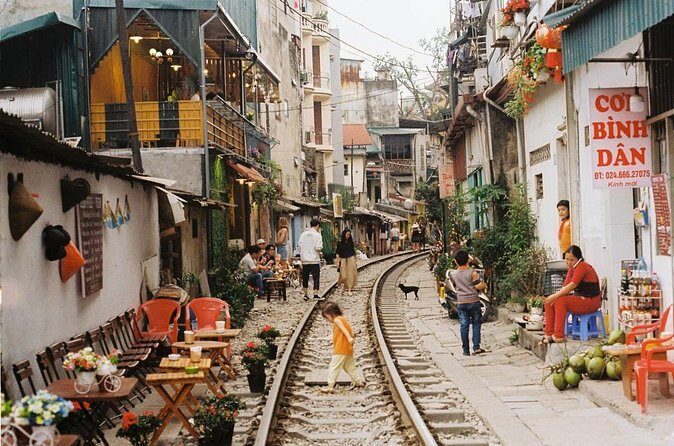 Private Transfer from Phan Thiet to Tan Son Nhat (SGN) Airport - Context and Value