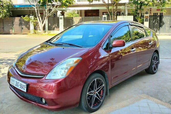 Private Transfer from Phnom Penh to Siem Reap by VIP Alphard 2010 - Price and Value Analysis