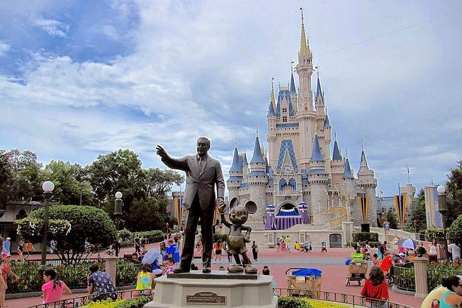 Private Transfer from Port Canaveral to Orlando-Sanford (SFB) Airport - Vehicle Options and Comfort
