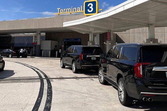 Private Transfer From Port Everglades to Fort Lauderdale Airport - The Vehicle Experience: Comfort and Style