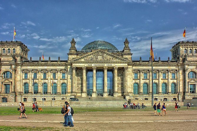 Private Transfer from Prague to Berlin, Hotel-to-hotel, English-speaking driver - Who Will Love This Service