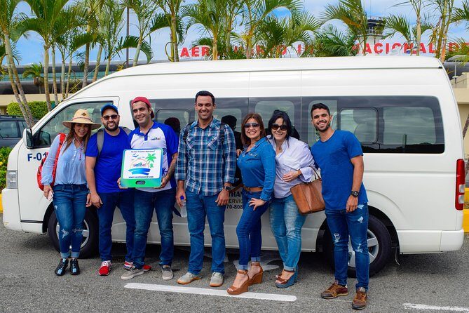 Private Transfer from Punta Cana Airport to or from Punta Cana and Bavaro Hotels - The Route and Experience