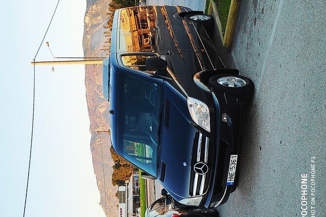 Private Transfer from Santorini Airport to Santorini - The Experience of a Santorini Private Transfer