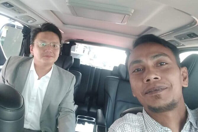 Private Transfer from Sawah Besar to Jakarta Halim Airport (HLP) - Practical Tips for a Smooth Experience