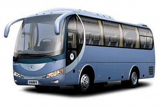 Private Transfer from Shanghai Hongqiao Airport to Shanghai City Center - Key Points