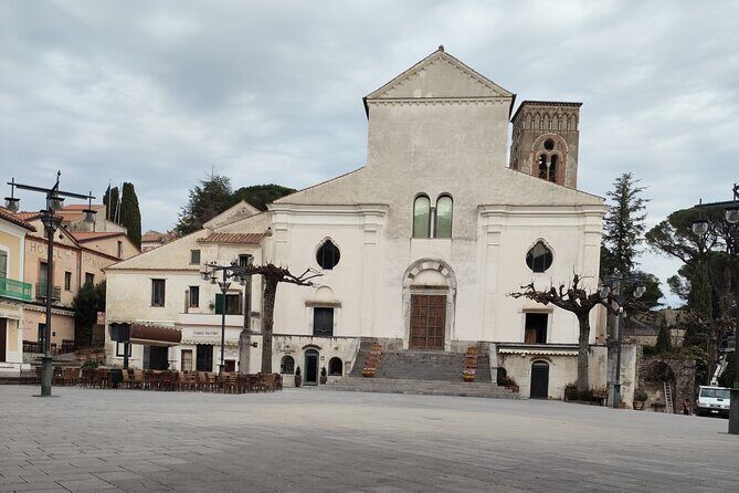 Private Transfer From Sorrento to Naples - Analyzing the Price: Is It Worth It?