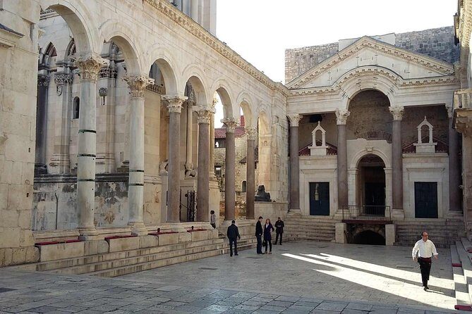 Private transfer from Split (Croatia) to Venice (Italy) - Authentic Traveler Experiences