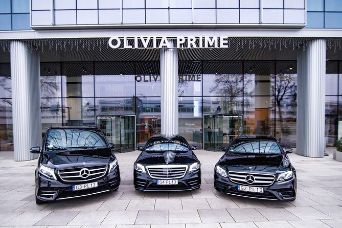 Private Transfer: From the Hotel, Apartment or Private Address to the Gdansk Airport - In-Depth Look at the Experience