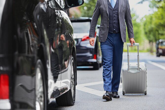 Private Transfer from Tokyo to Haneda Airport - What You Can Expect During the Journey