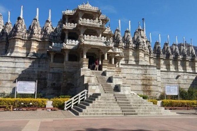 Private Transfer From Udaipur To Jodhpur With Optional Stops - In-Depth Review